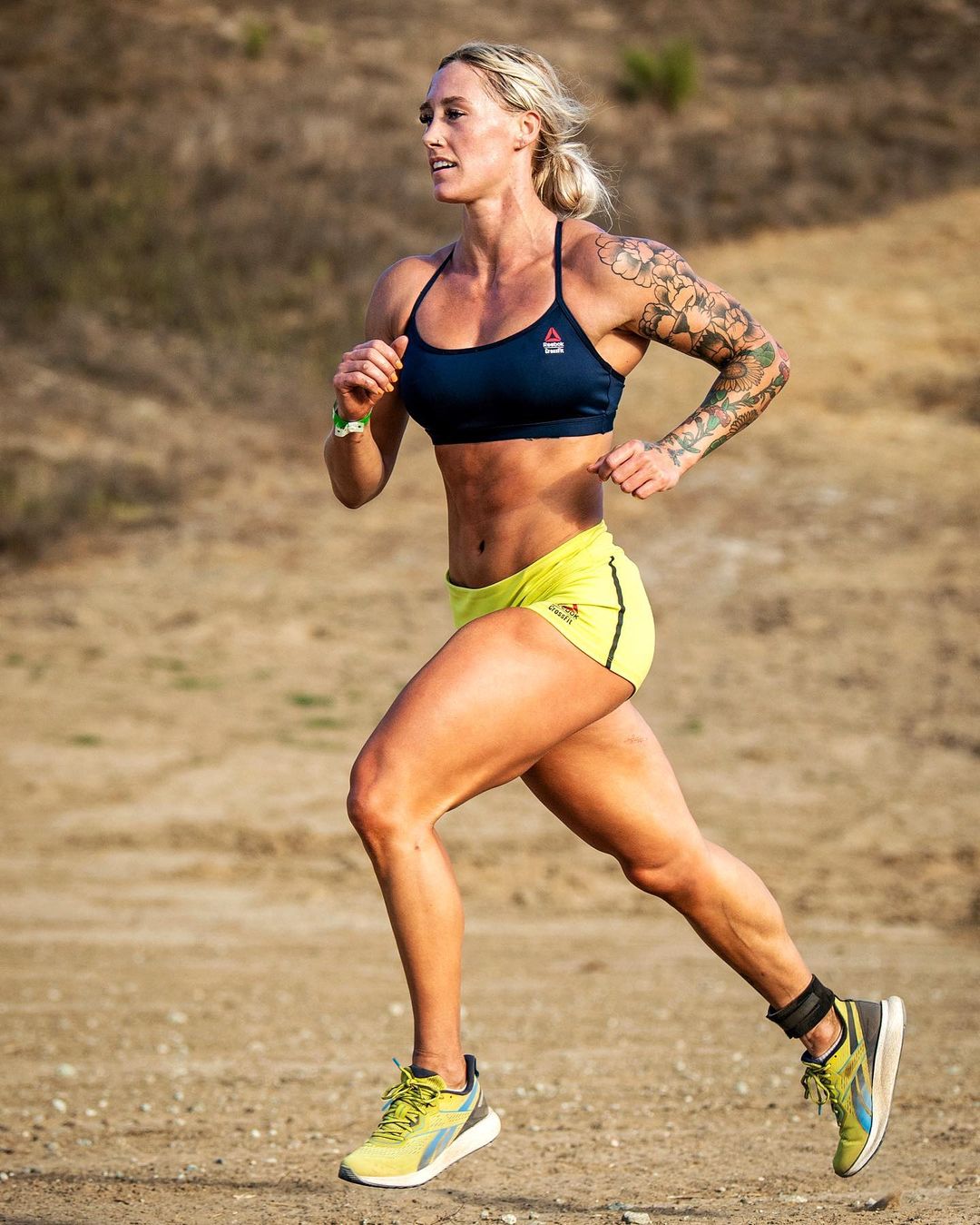 Danielle Brandon | Scrolller