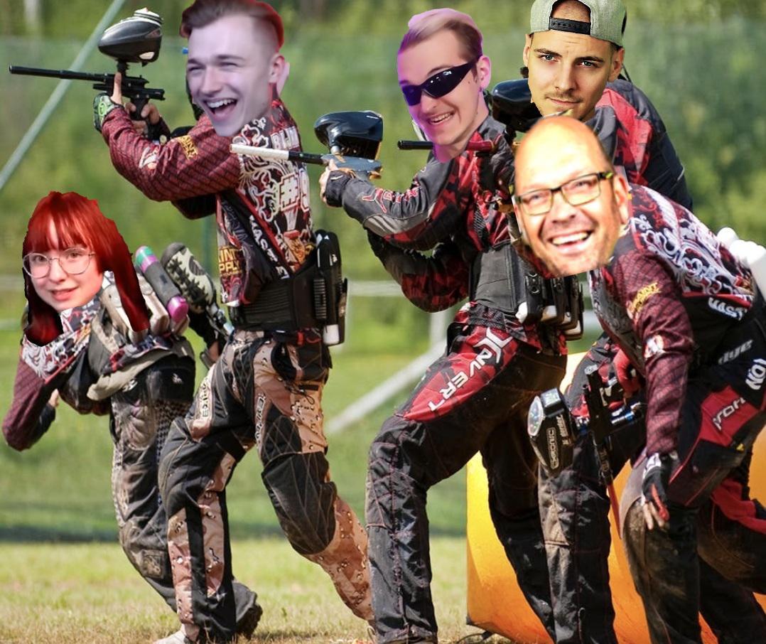 Das Dweam Team | Scrolller