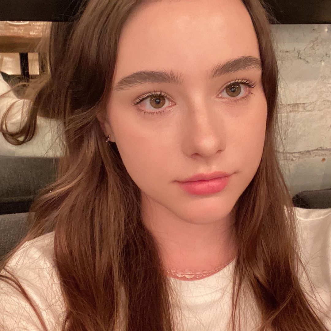 Dasha Taran | Scrolller