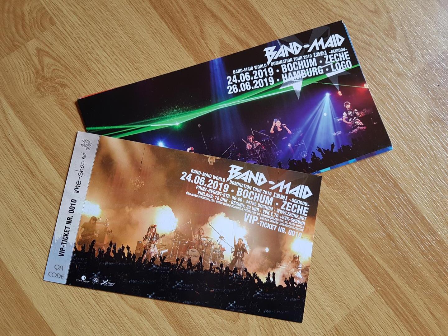 deep voiced male schoolgirl screeching intensifies ;) | Scrolller