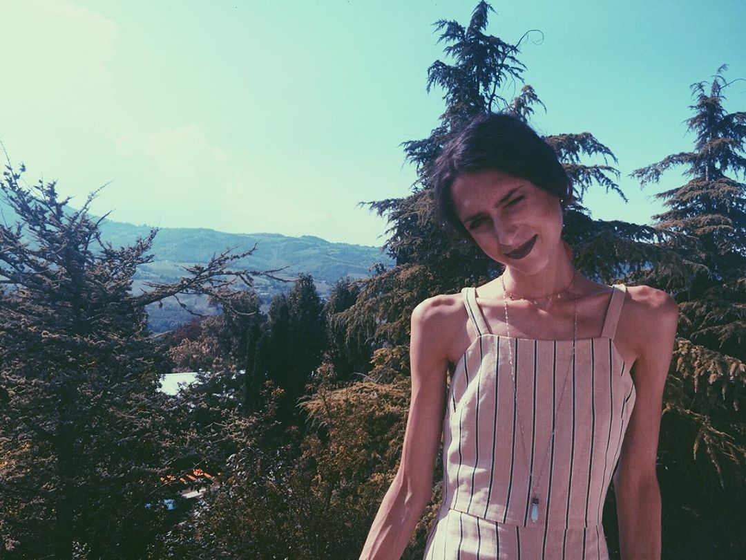 Delicate Look | Scrolller