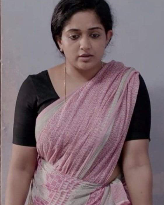 Desi Girl With Saree Scrolller
