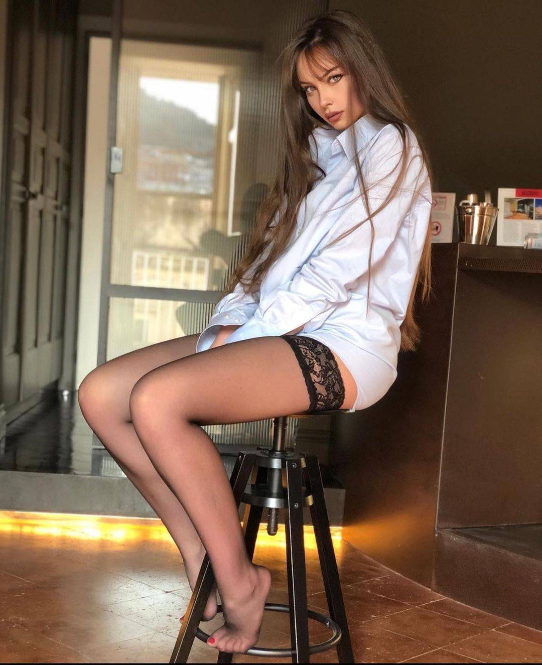 dia bentley | Scrolller