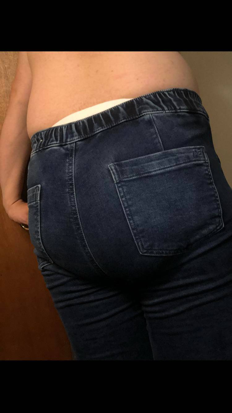 diaper butt! | Scrolller