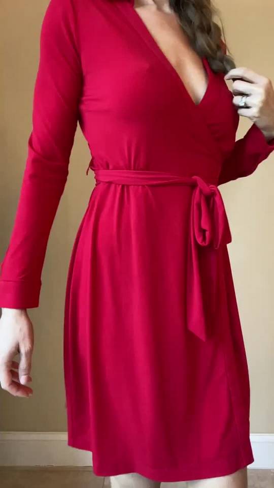 The perfect date night dress… | Scrolller