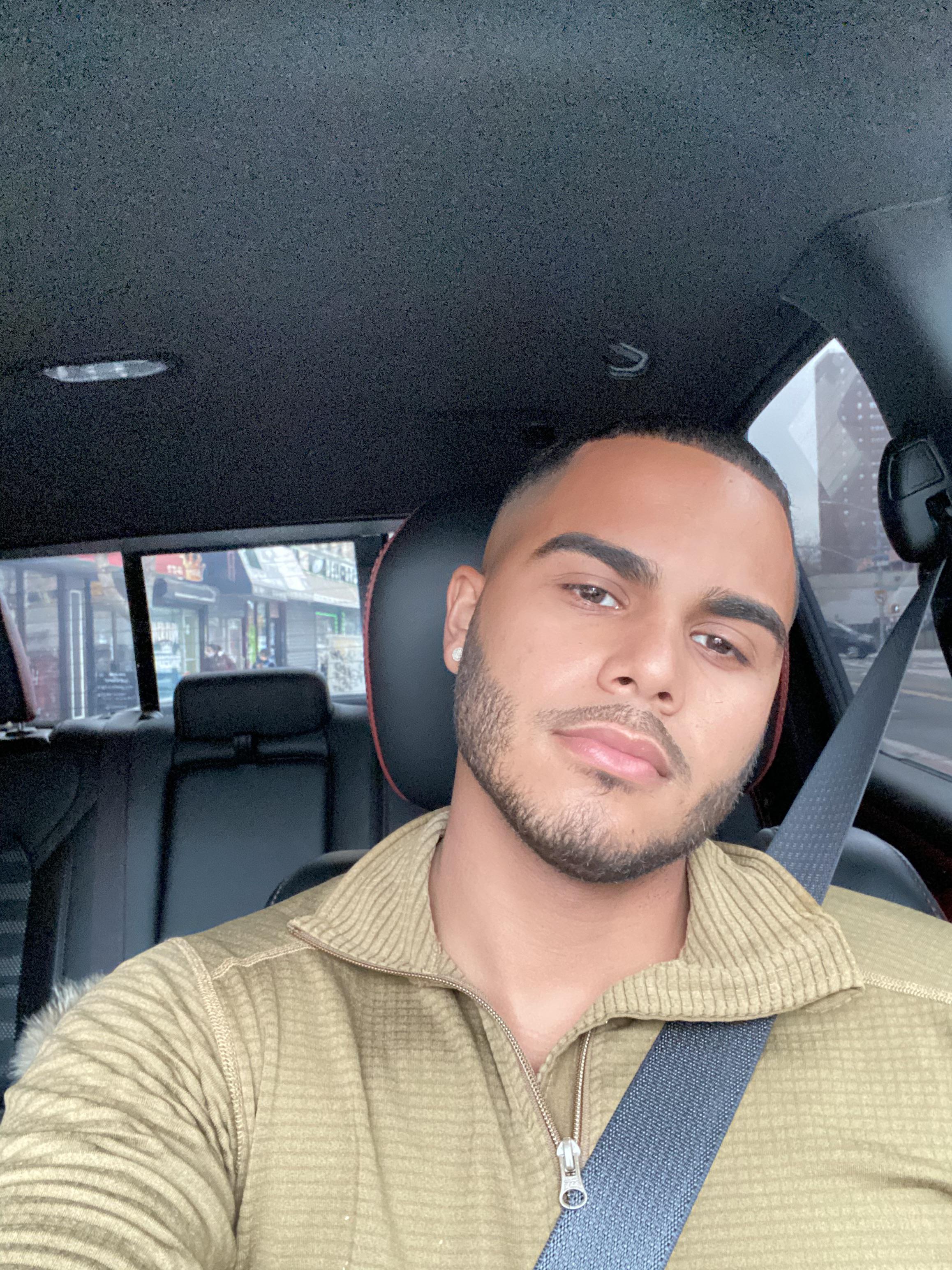 Did you get nervous before posting a selfie on here ? (M24) | Scrolller