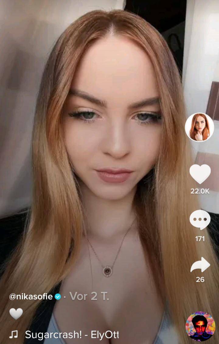 Dieser Ausschnitt😍 | Scrolller