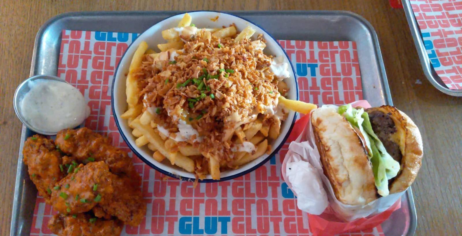 Dirty cheese burger, loaded chicken fries and buffalo wings! | Scrolller