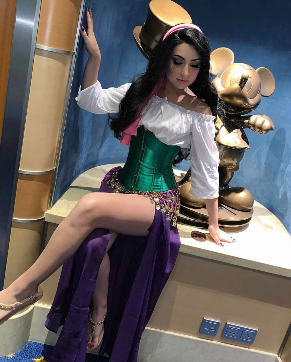 Disney Cruise feature | Scrolller