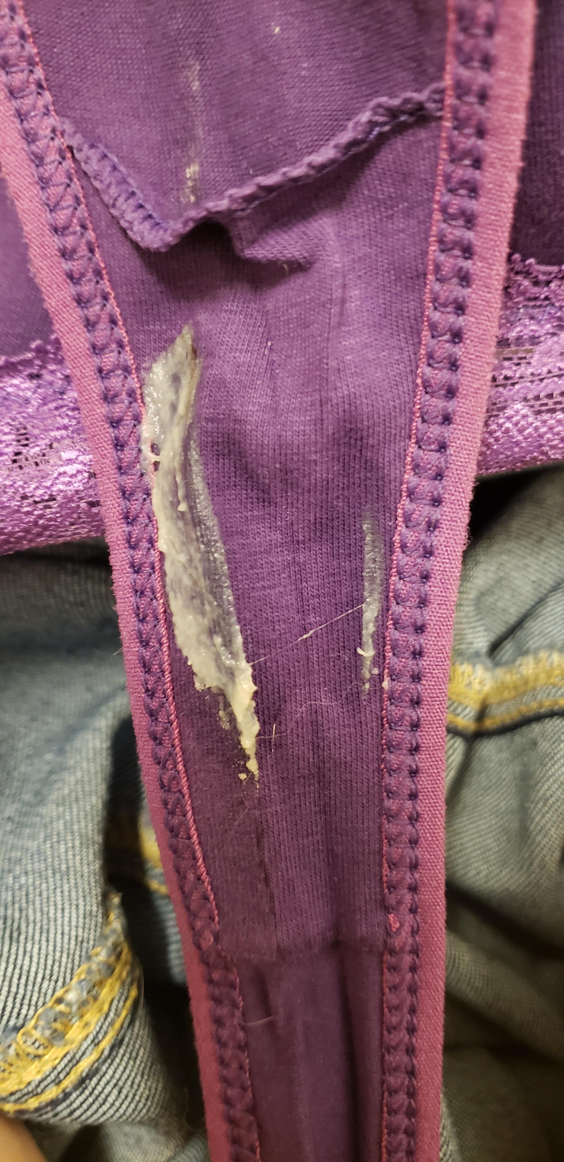 Distracted at work 💦 | Scrolller