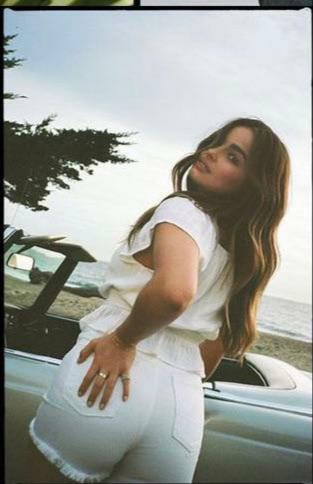 Dm me lets jerk | Scrolller