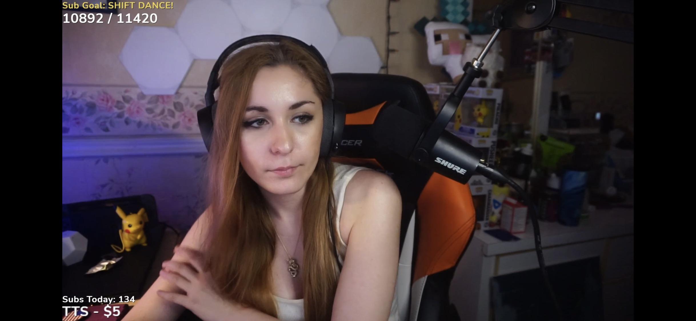 DM me to talk about Puffy | Scrolller