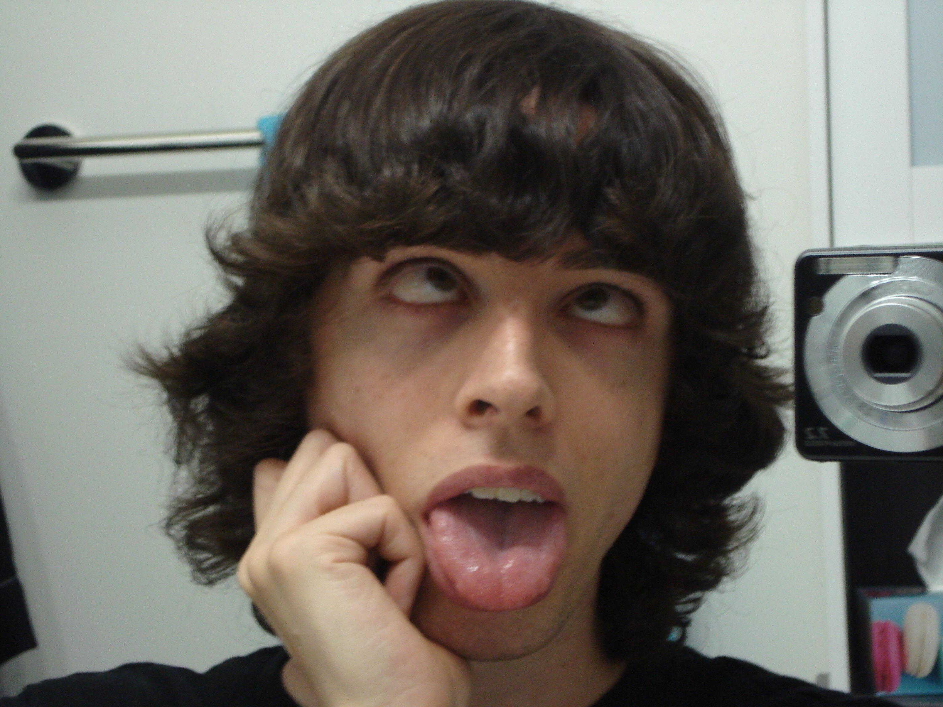 Do i do an ok Ahegao? | Scrolller