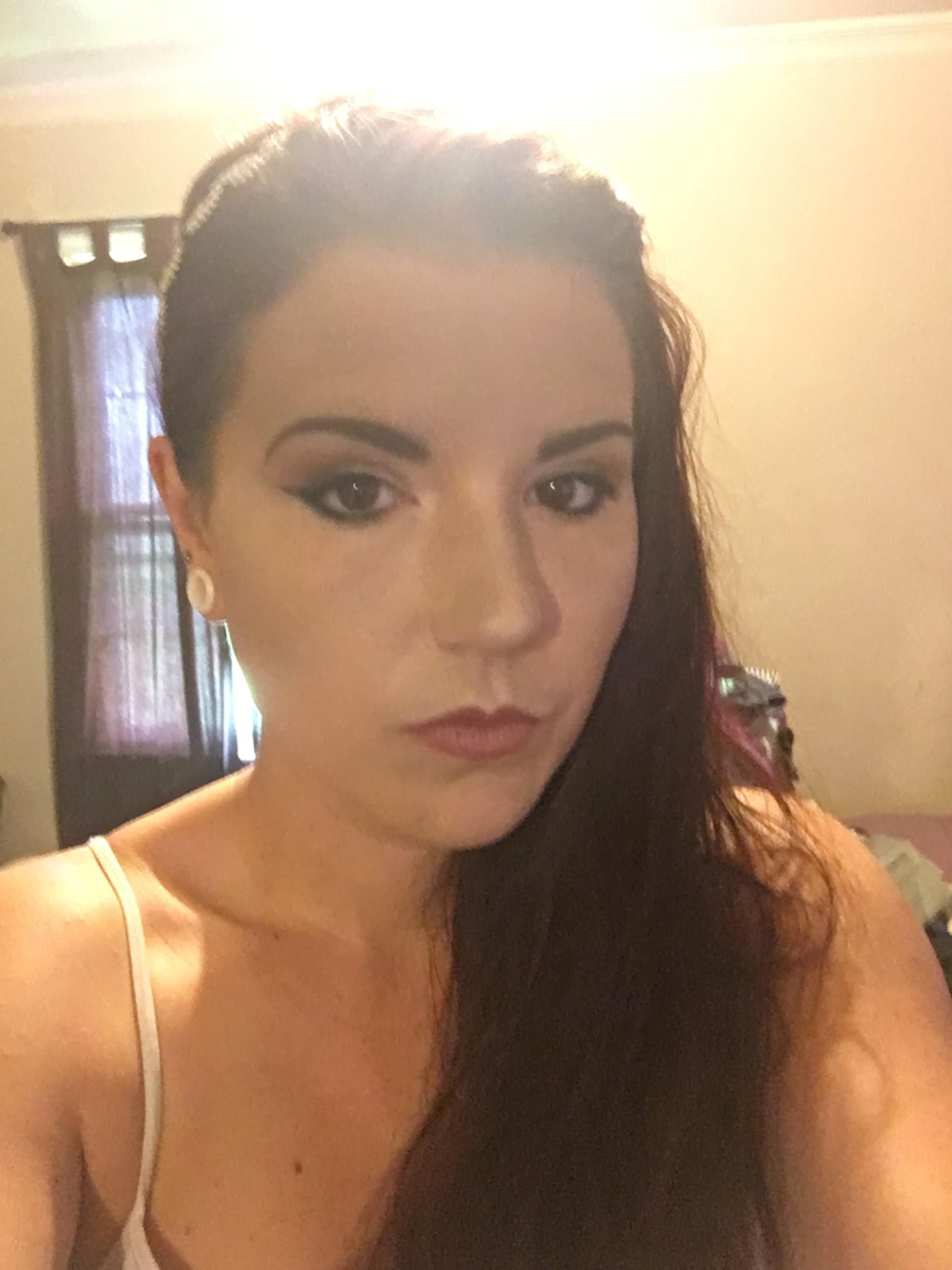 Do I look good enough to use | Scrolller