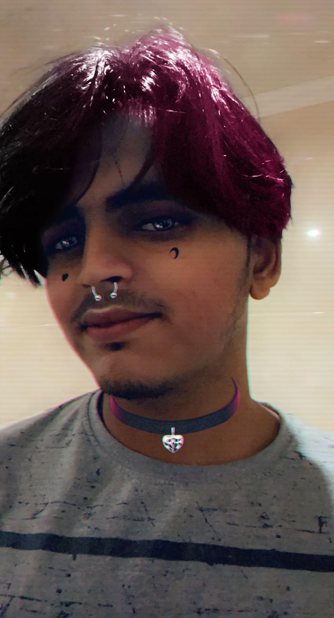 Do i look pretty?? | Scrolller