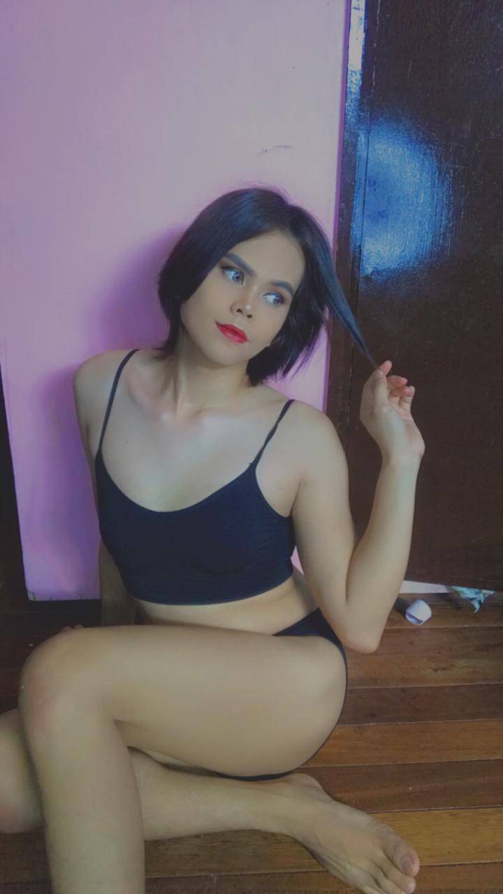 Do i pass? | Scrolller