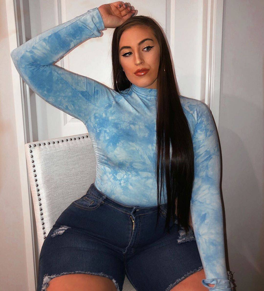 Do we even deserve a goddess like this? | Scrolller Do we even deserve a goddess like this? | Scrolller