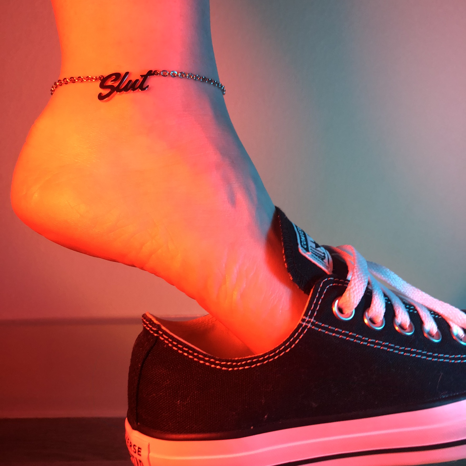 I think my anklet speaks for itself. 😏 | Scrolller