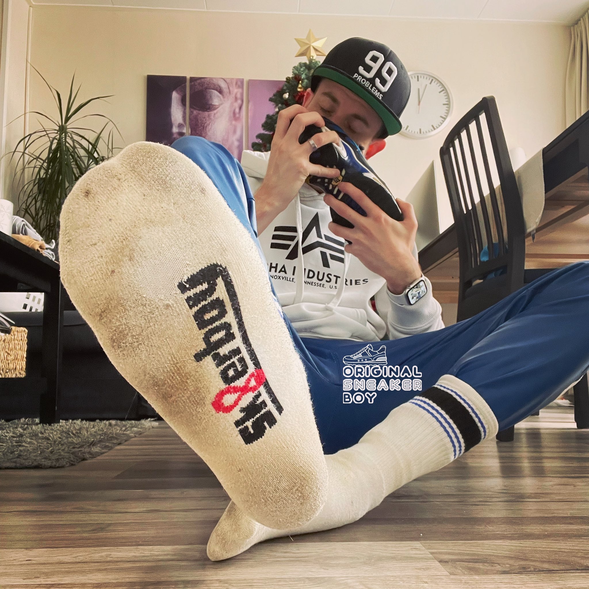 Do you like dirty socks | Scrolller