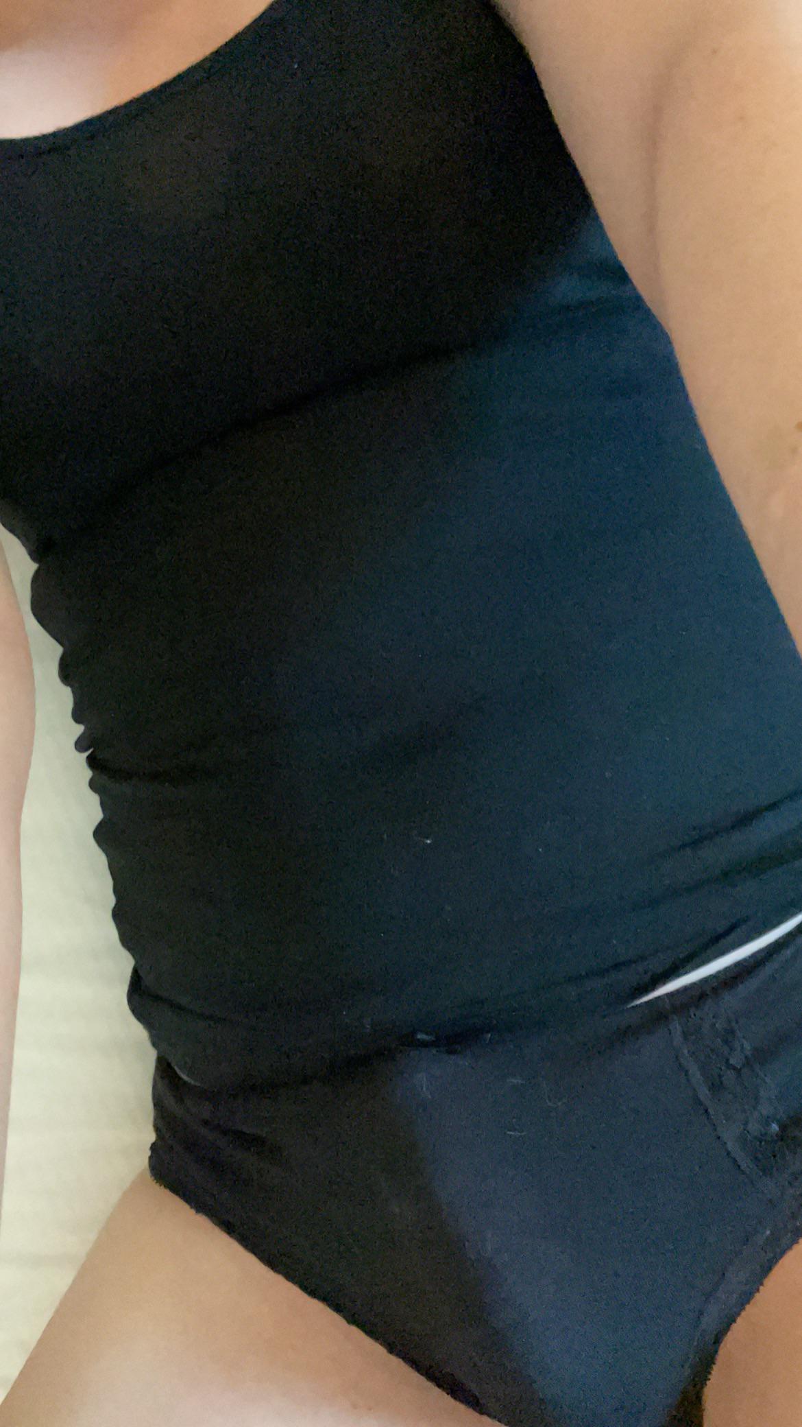 Do you like my bulge? | Scrolller