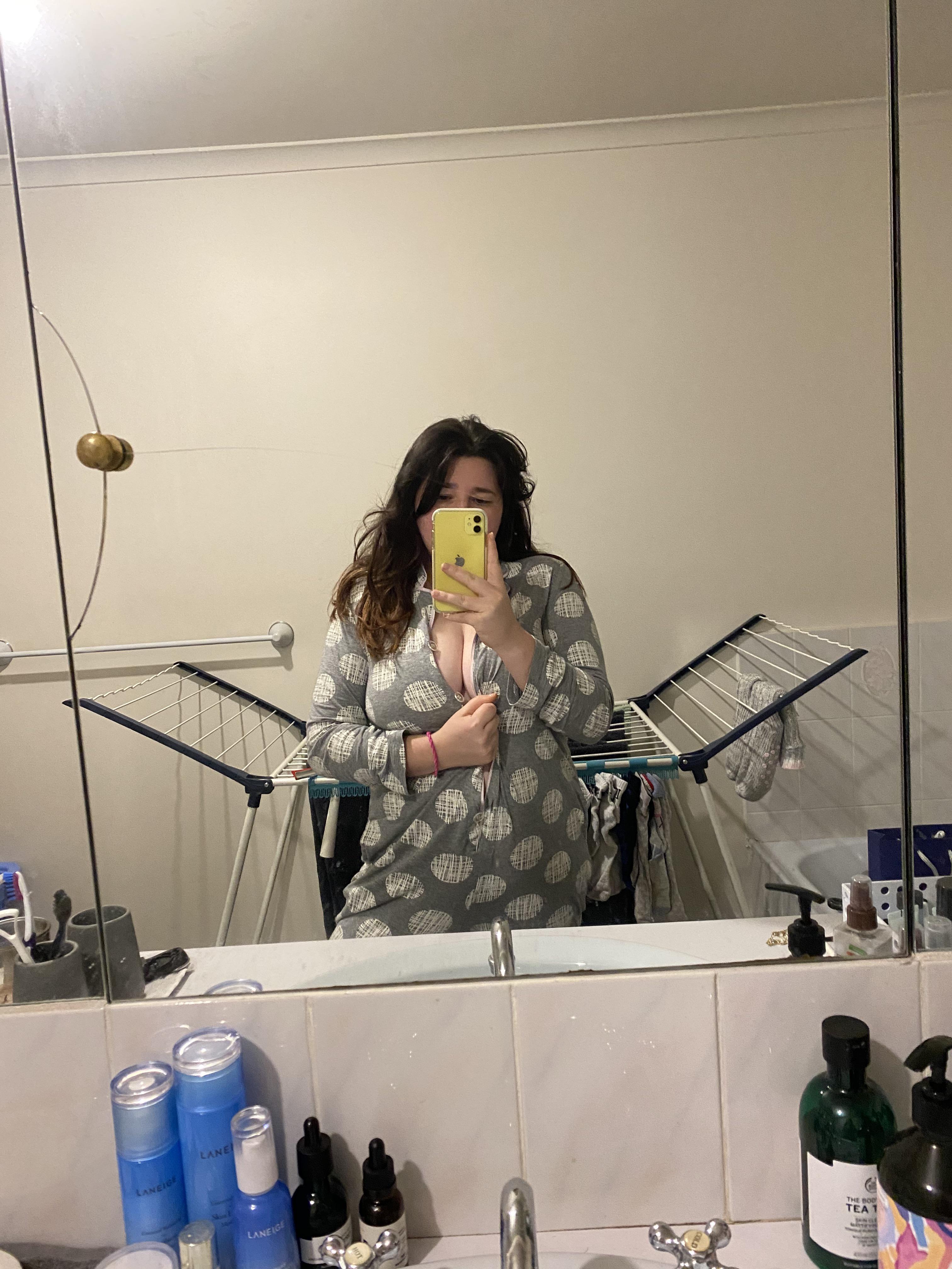 Do You Like My Onesie Scrolller