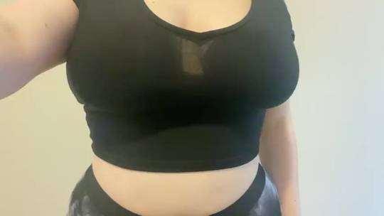 I’m bored, so here’s a big natural [DROP] | Scrolller