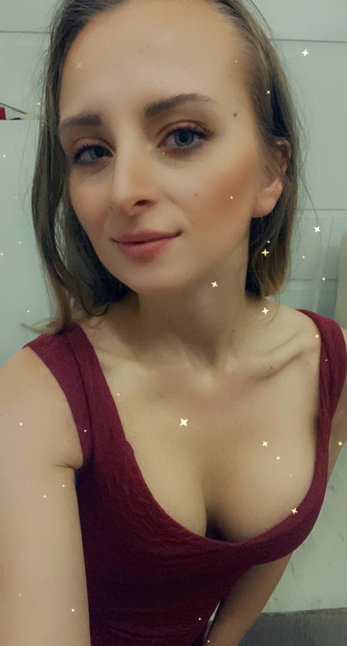 do you want me to ride and see my boobs jumping? | Scrolller