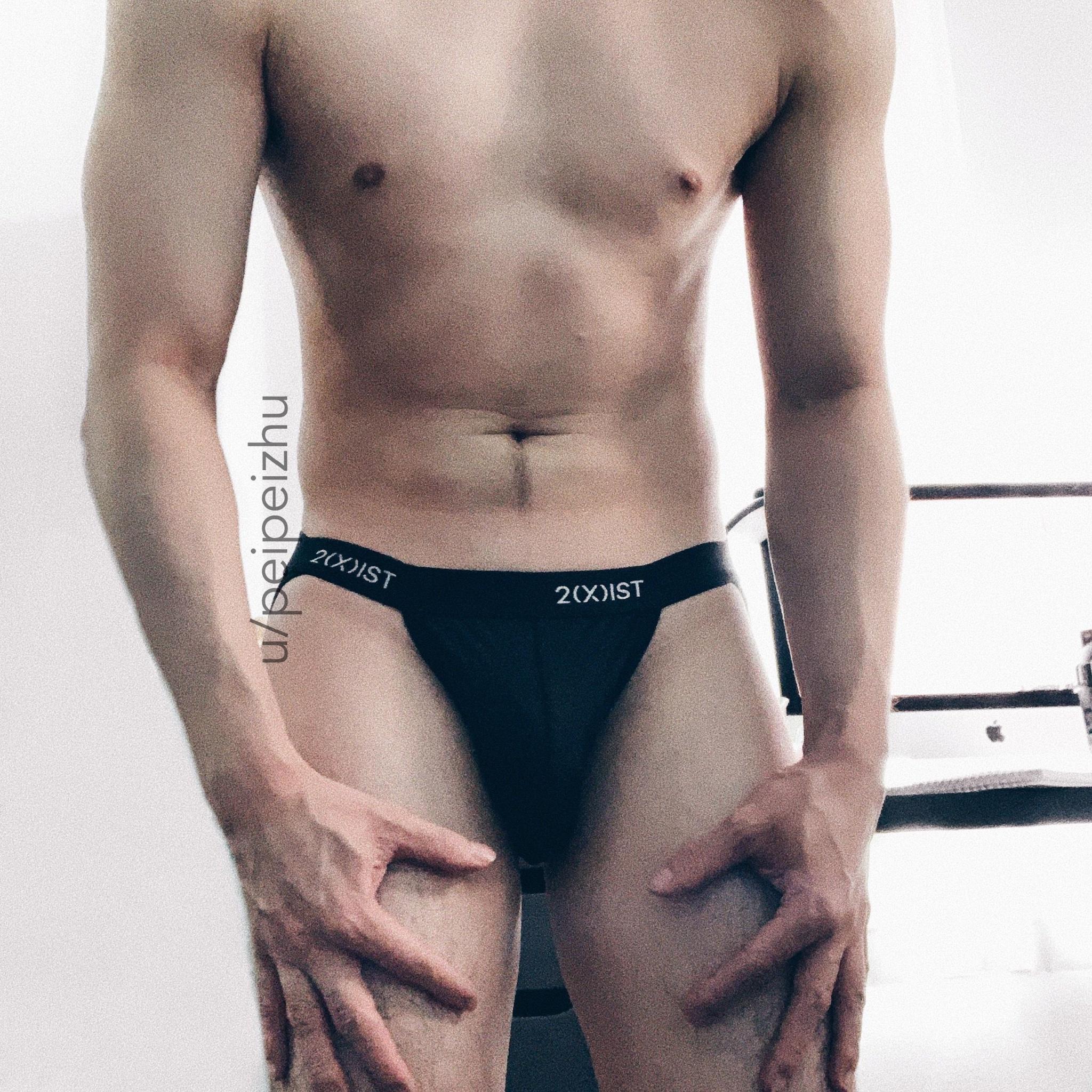 Does this jockstrap look good on me? | Scrolller