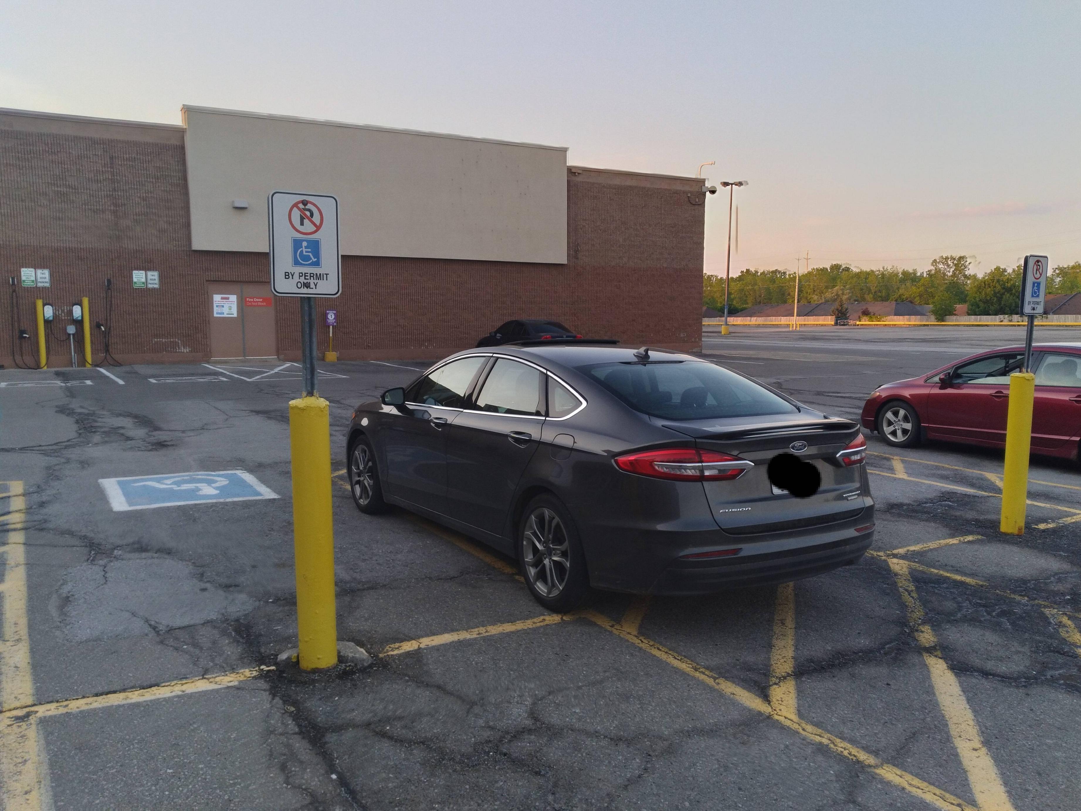 Don't be this douche. | Scrolller