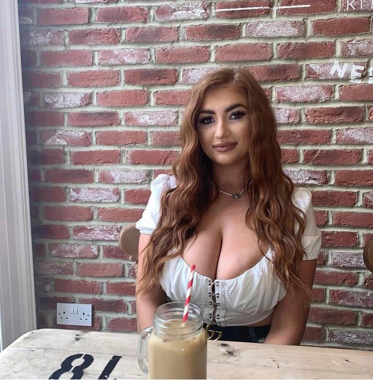 Double decker, honka honka, extra milky! | Scrolller