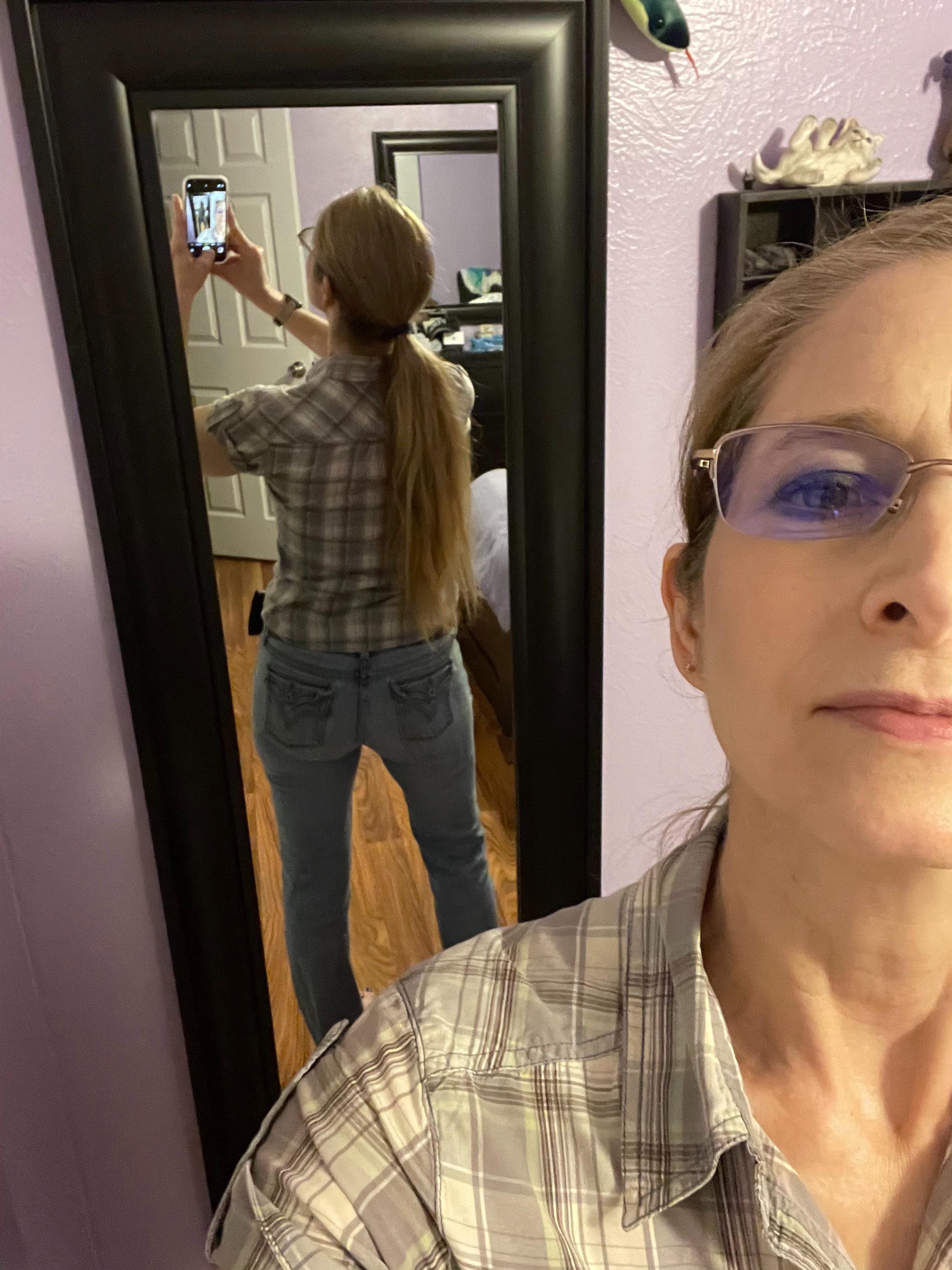 Dressed for work. | Scrolller