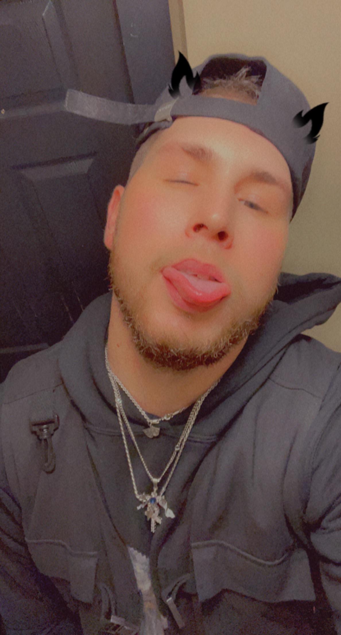 Drunk selfie (over 18) | Scrolller