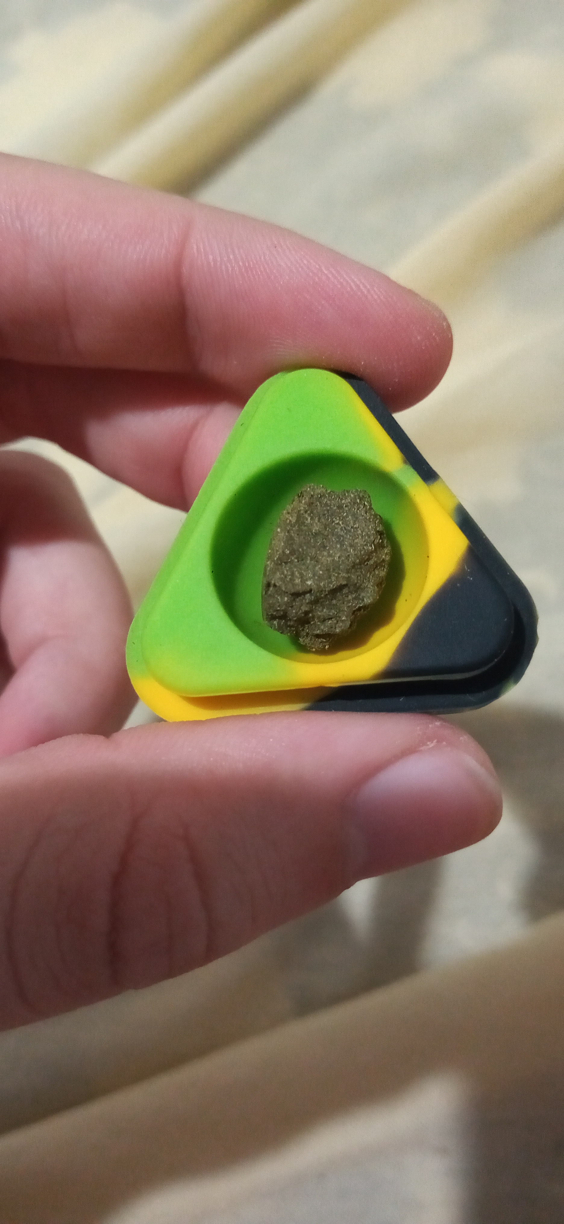 Dry Ice de Gorilla Glue | Scrolller