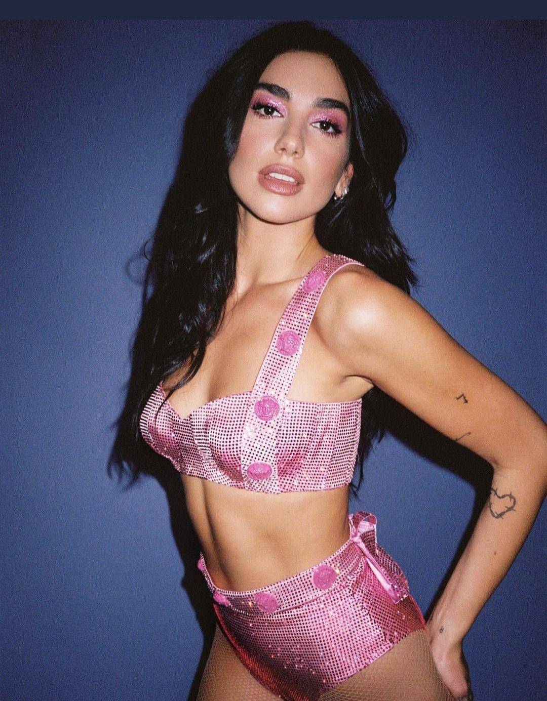 Dua Lipa gets me so hard | Scrolller