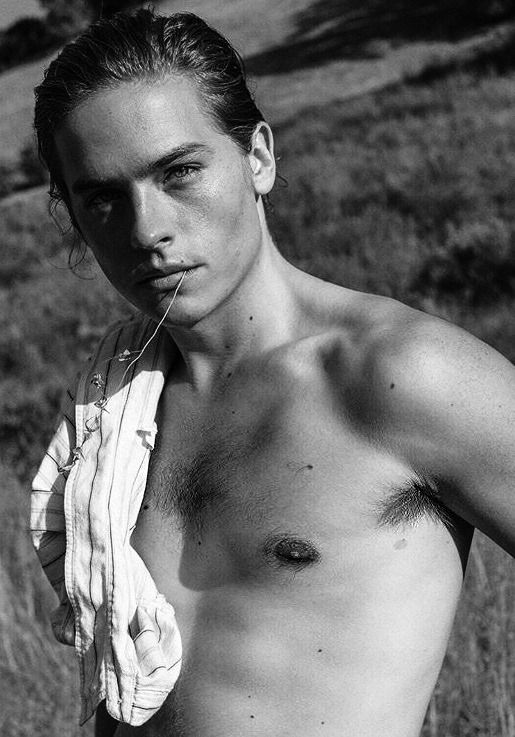 Dylan Sprouse | Scrolller