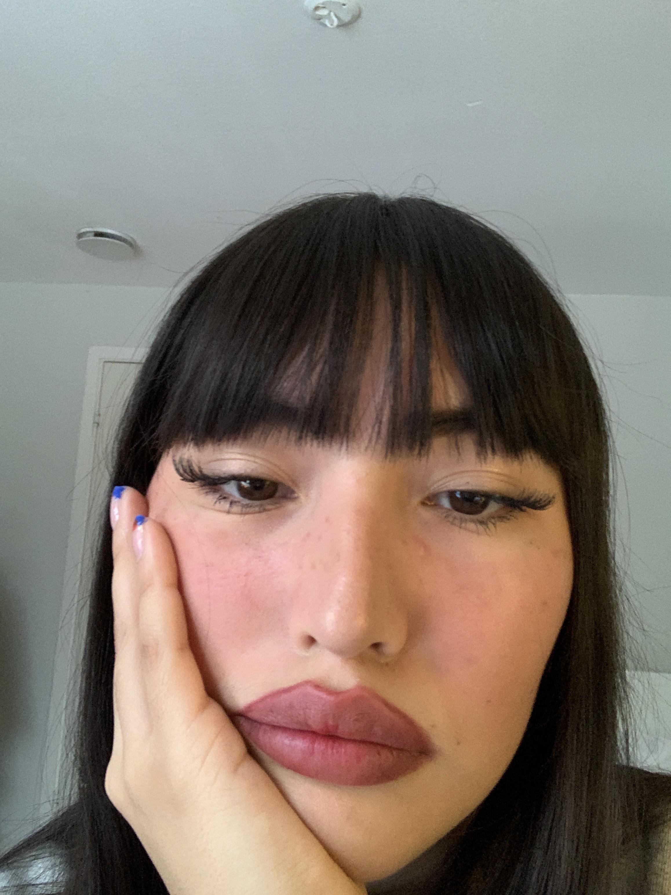 Eat My Lips Scrolller