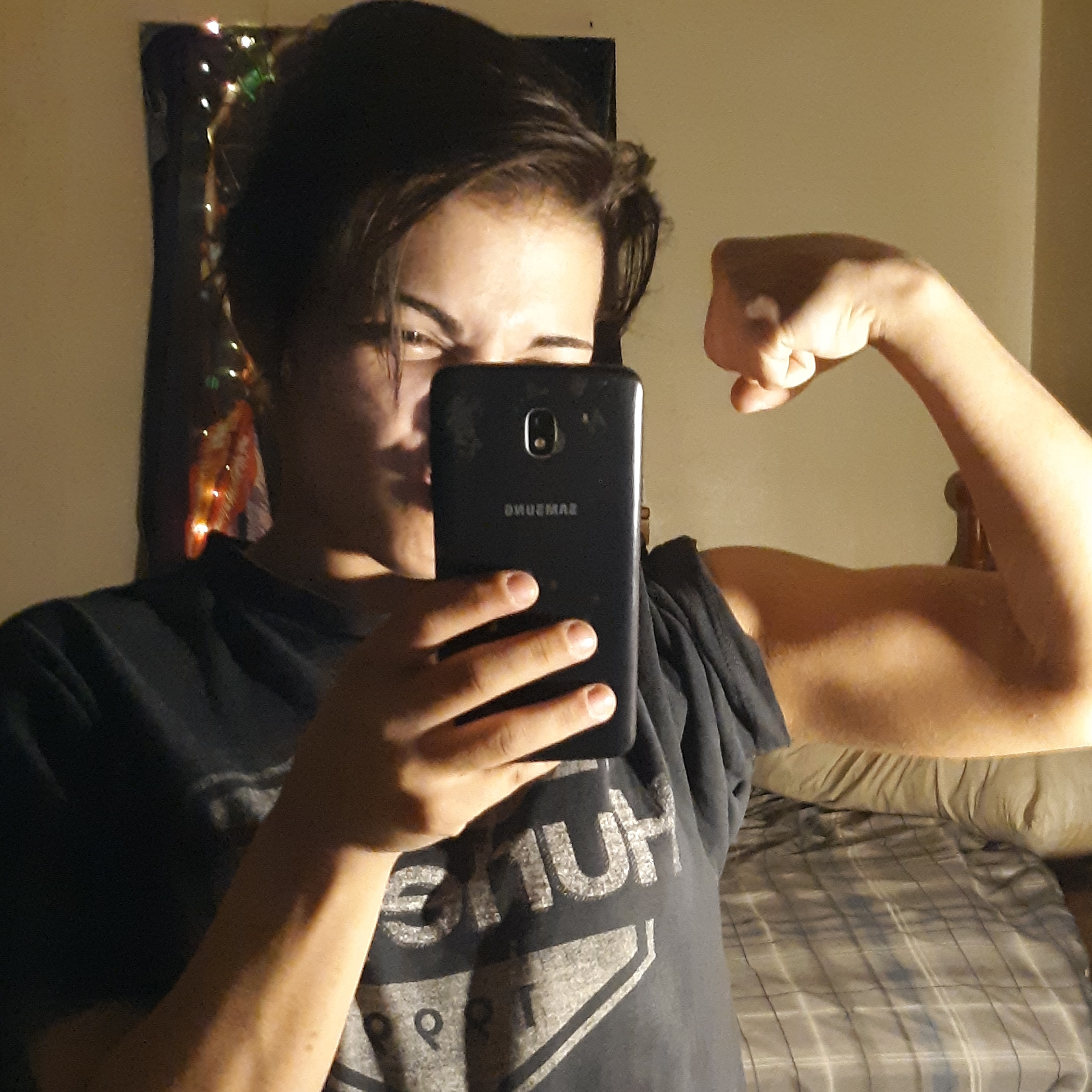 Eat, workout, work, sleep, repeat | Scrolller