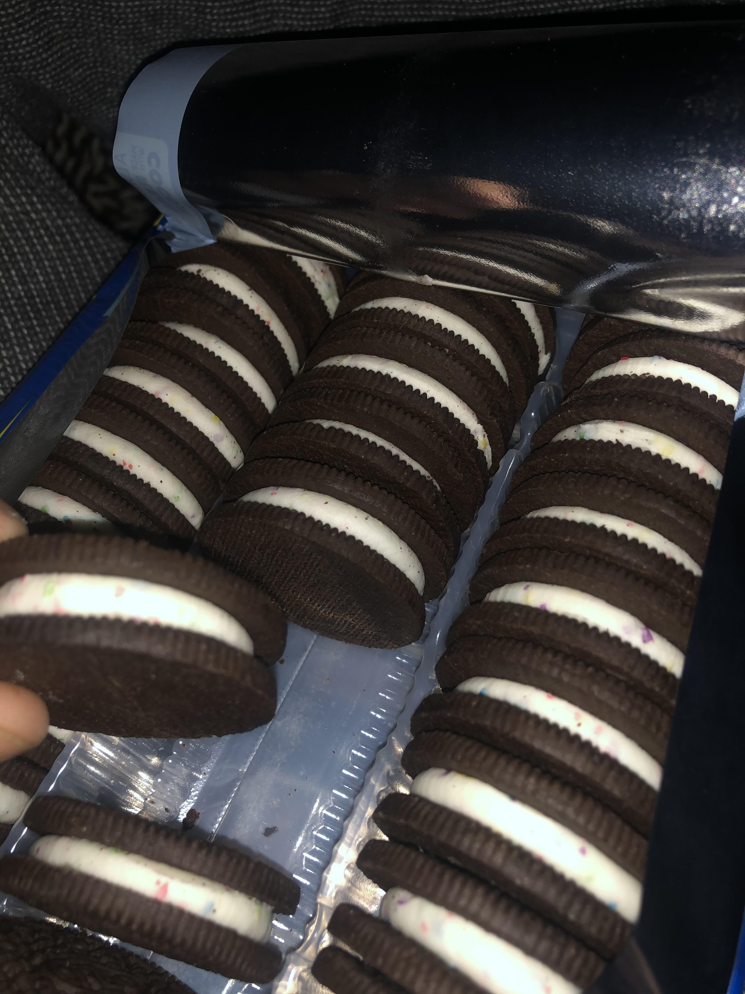 Eating Oreos with a smooth side is weird. | Scrolller