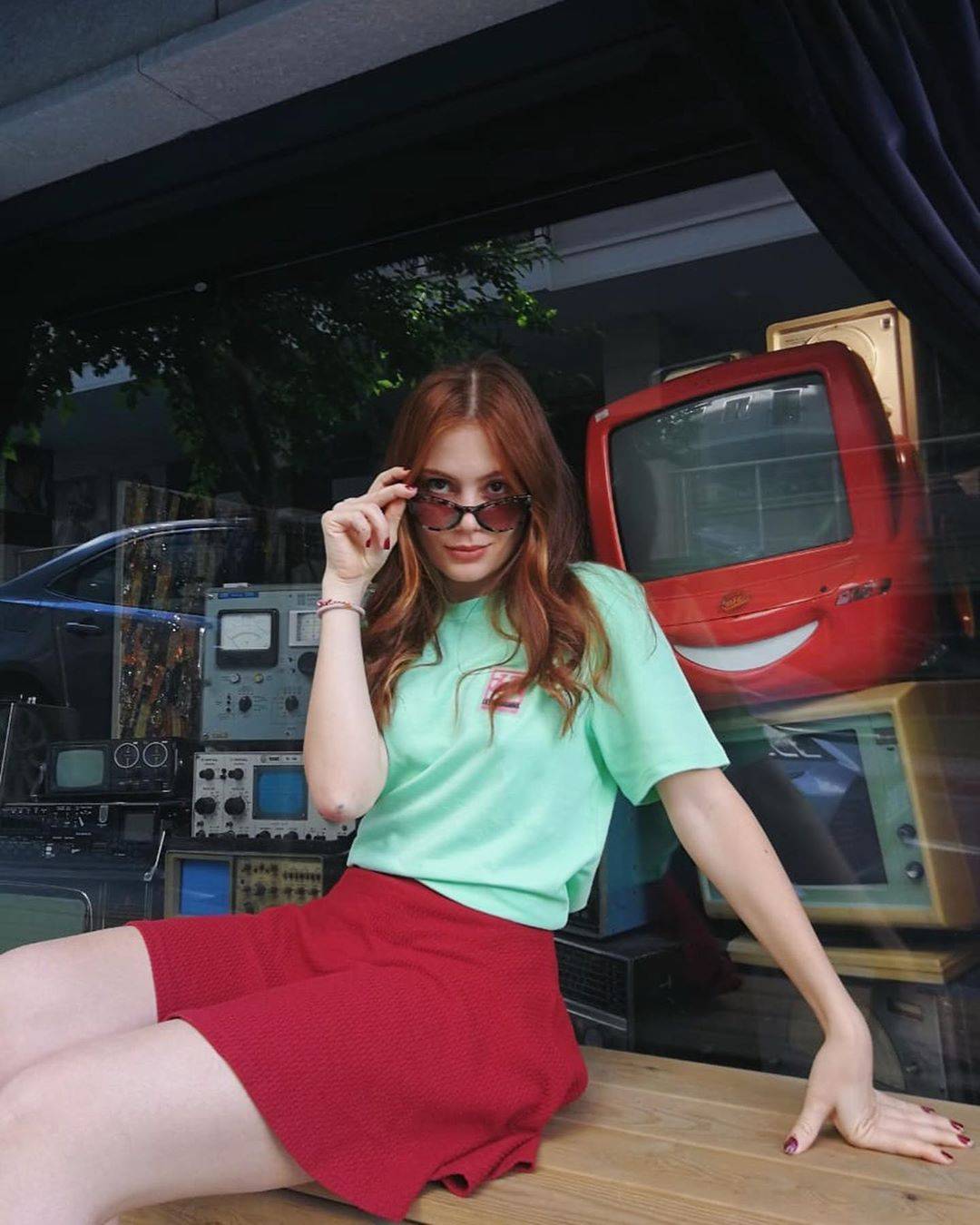 Eda Şölenci | Scrolller