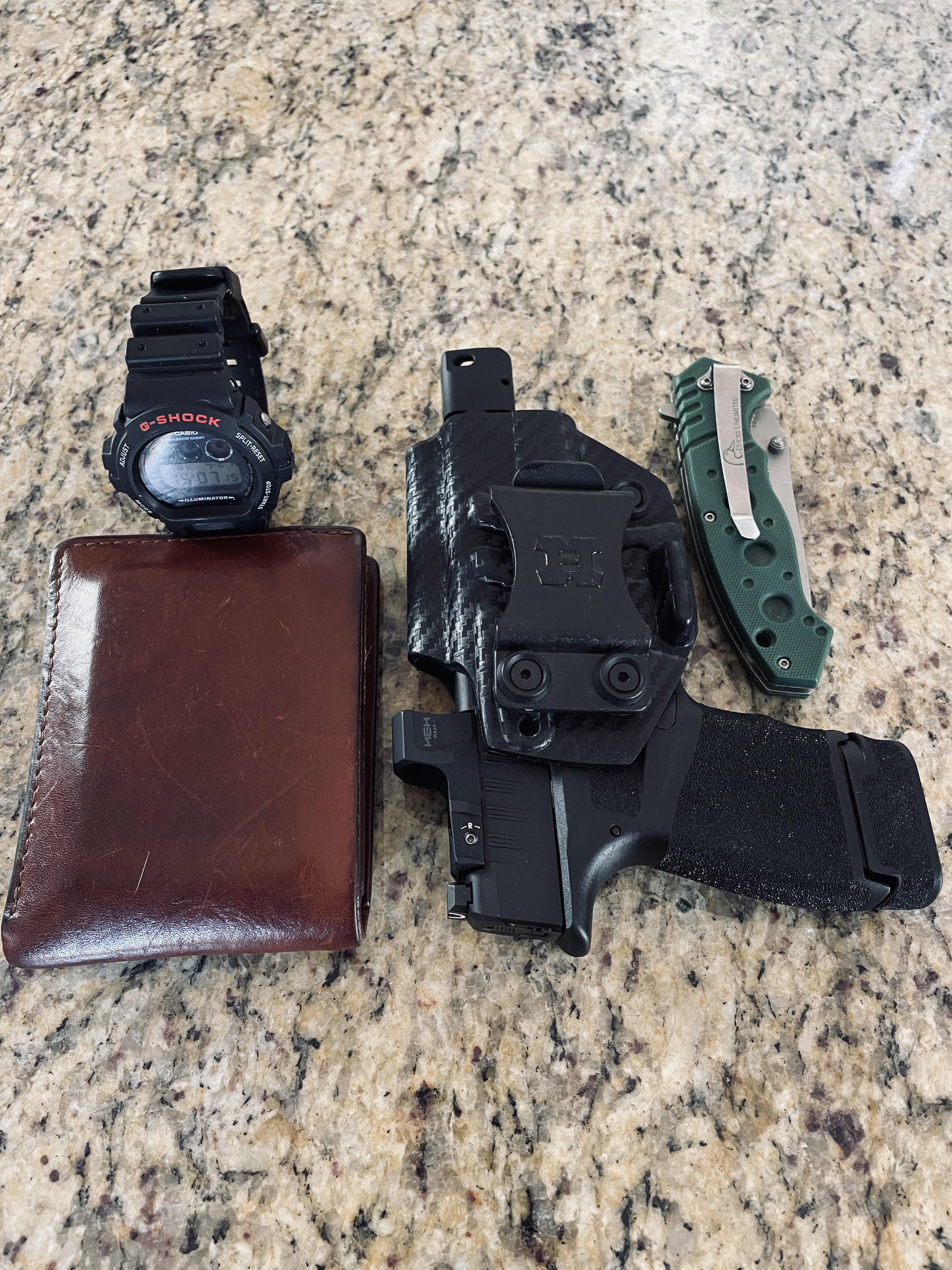 EDC W/ Springfield Hellcat RDP | Scrolller