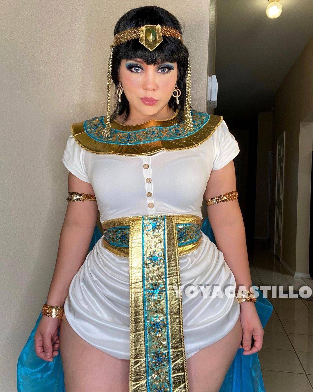 Egyptian costplay | Scrolller