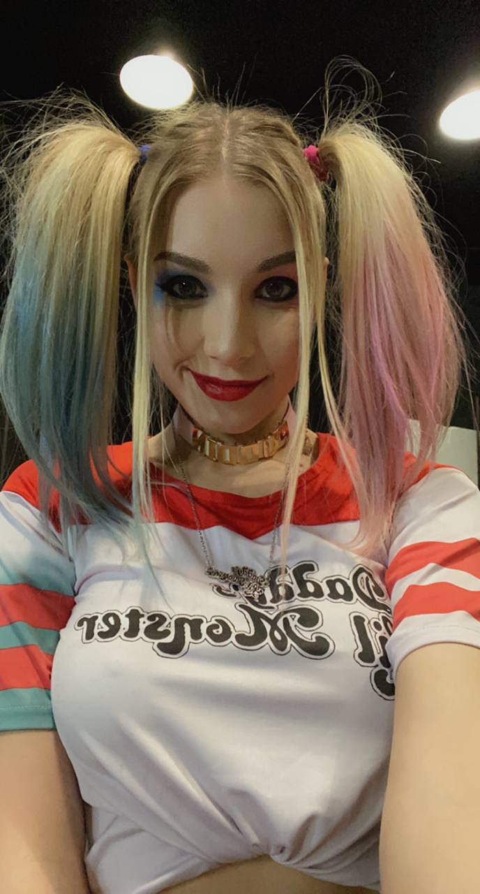 Harley Quinn Scrolller