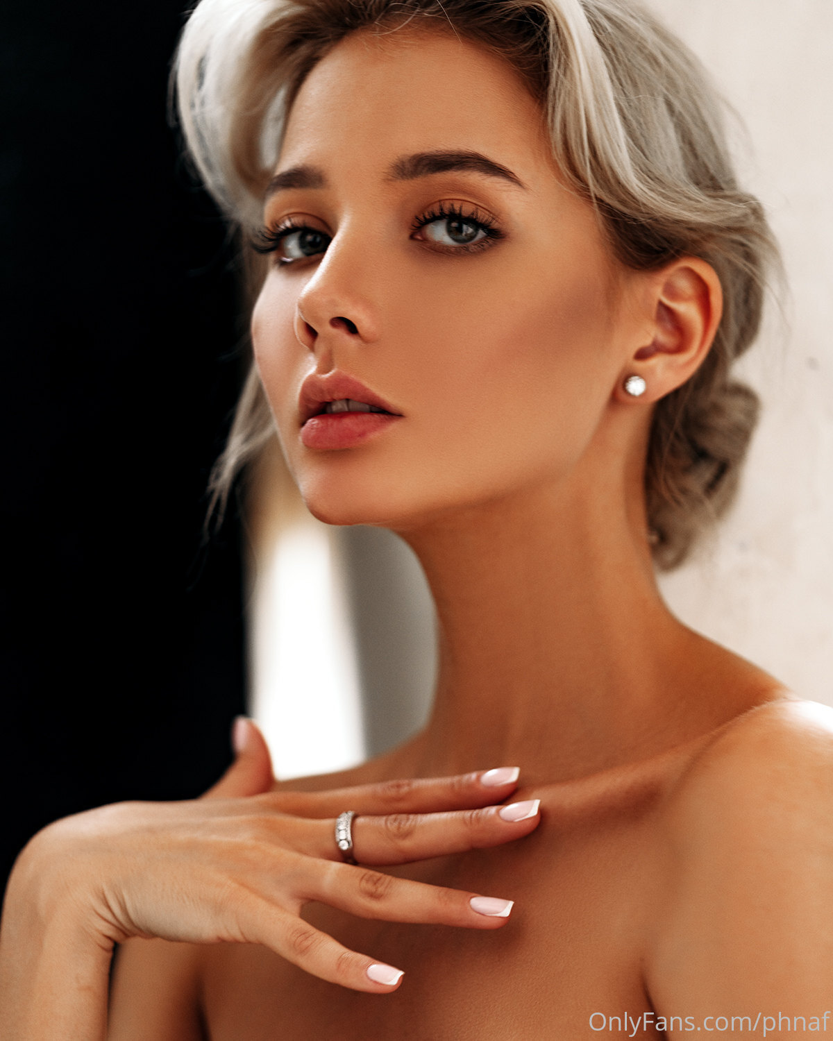 Ekaterina Shiryaeva Scrolller