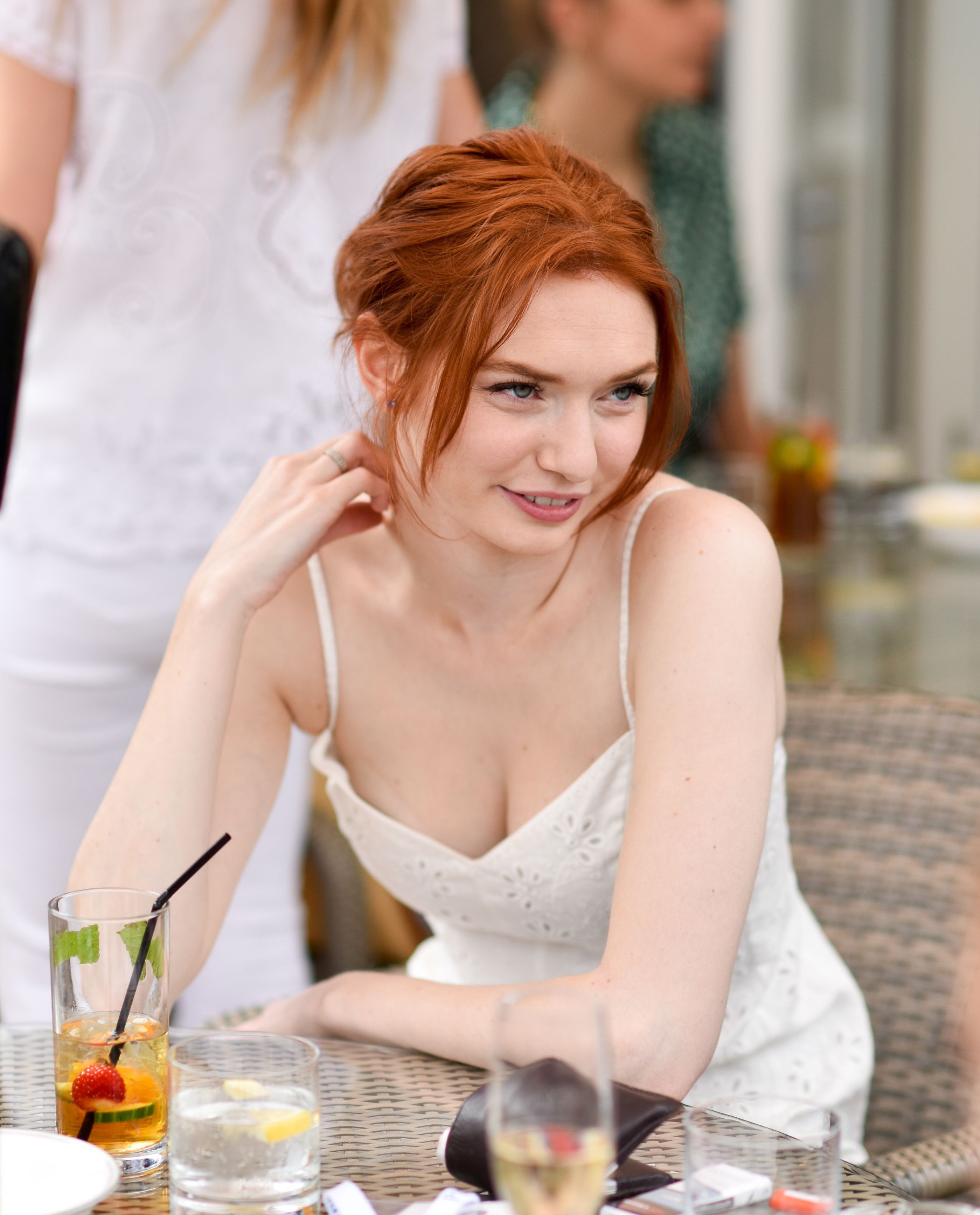 Eleanor Tomlinson | Scrolller