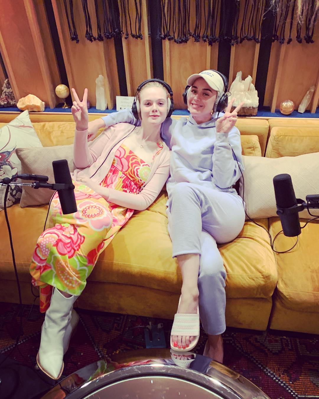 Elle & Katy Perry | Scrolller