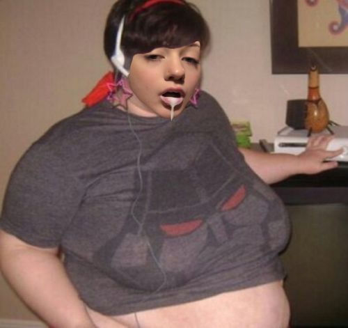 elora kinda cute tho ,, -/- 0-0 | Scrolller