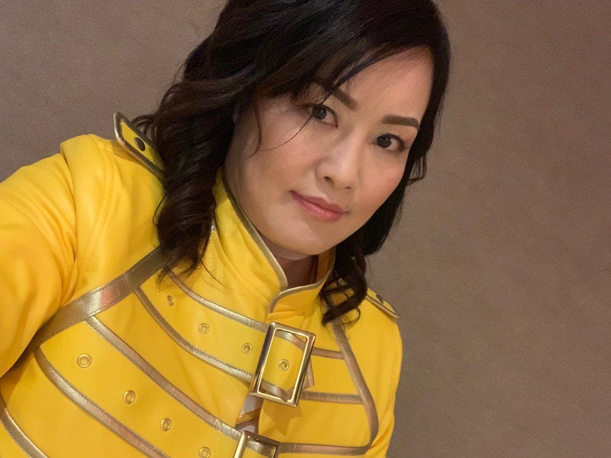 Emi Sakura | Scrolller