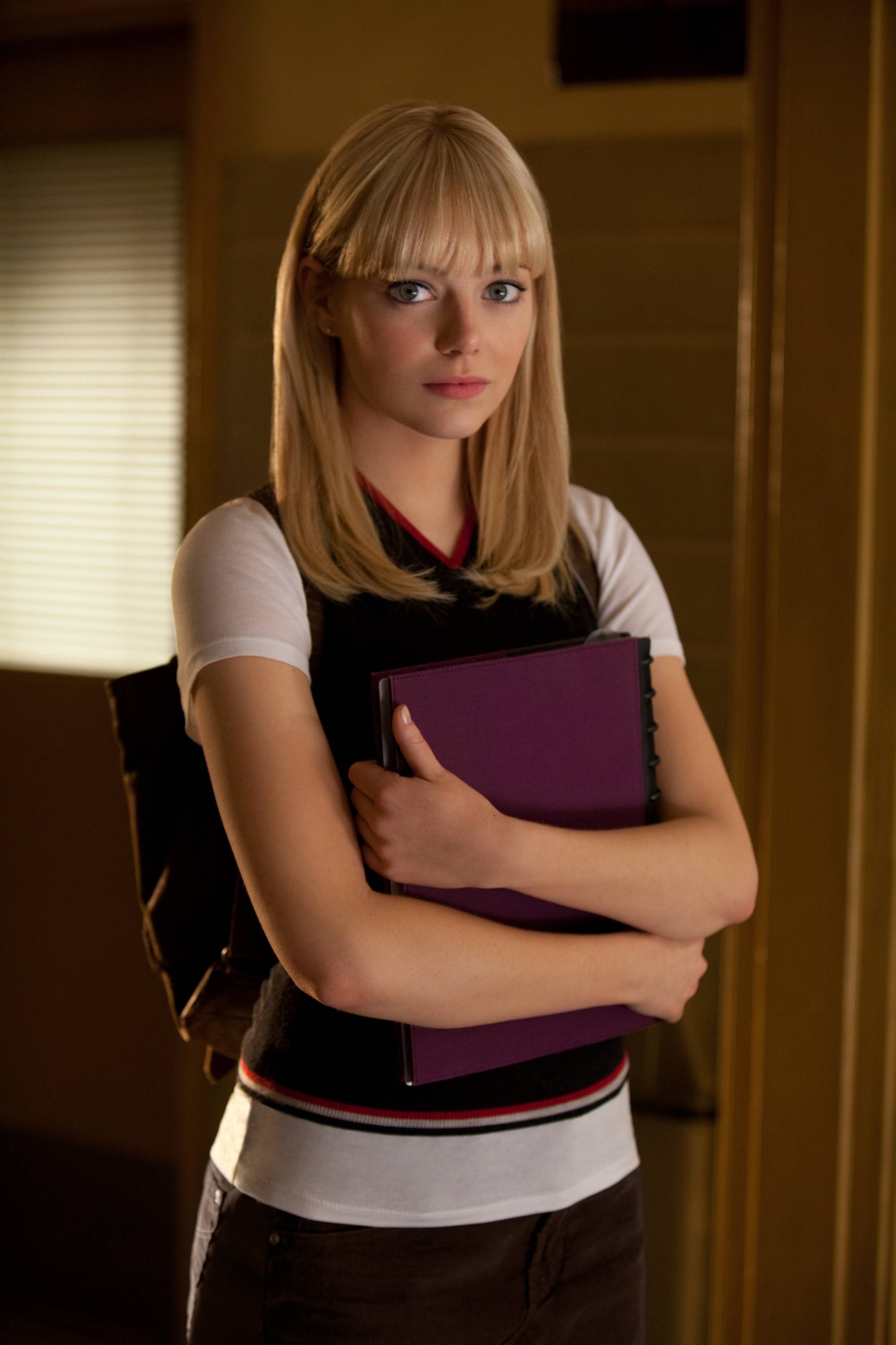 Emma Stone As Gwen Stacy Scrolller