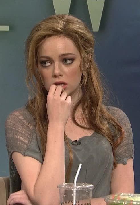 Emma Stone Scrolller
