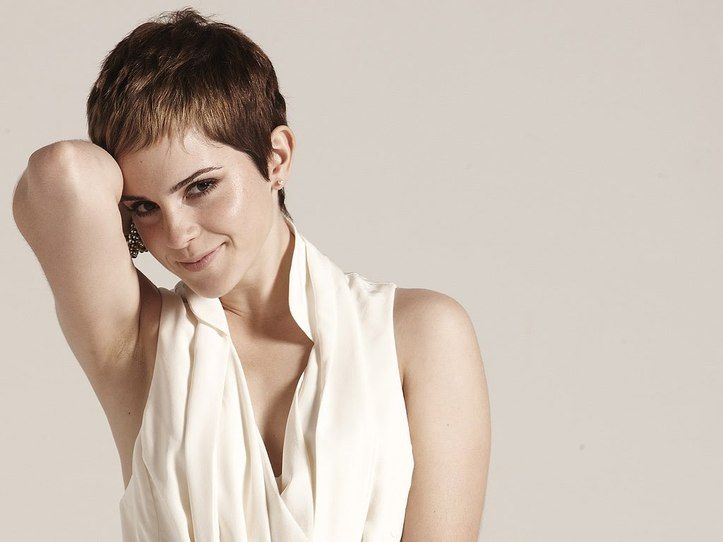 Emma Watson's Pixie Cut and Underarm | Scrolller